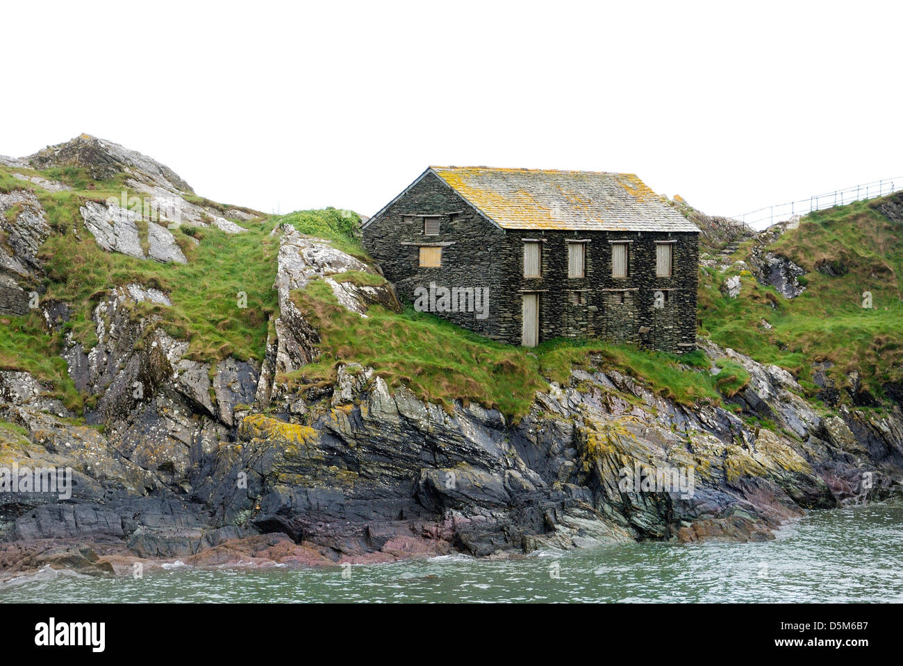 The Net Loft Peak Rock Polperro Cornwall england uk Stock Photo - Alamy