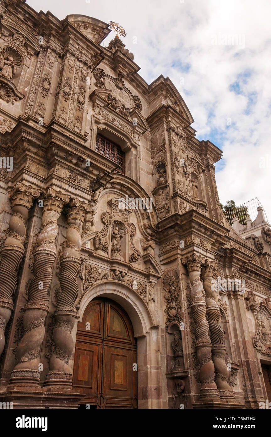 Religion quito hi-res stock photography and images - Alamy