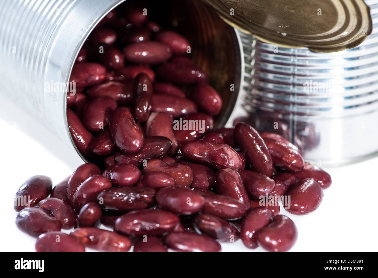 Can with Kidney Beans isolated on white background Stock Photo - Alamy