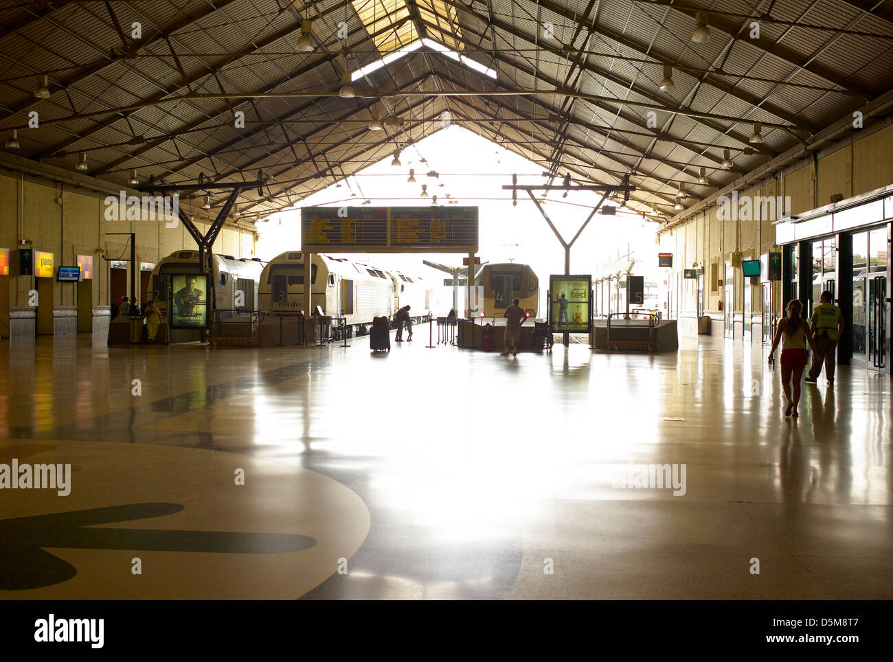 -Alicante Station- Spain Stock Photo - Alamy