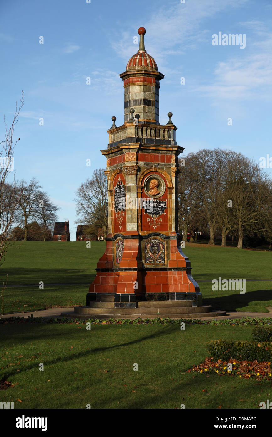The Richard Eve memorial monument in Brinton Park, Kidderminster ...