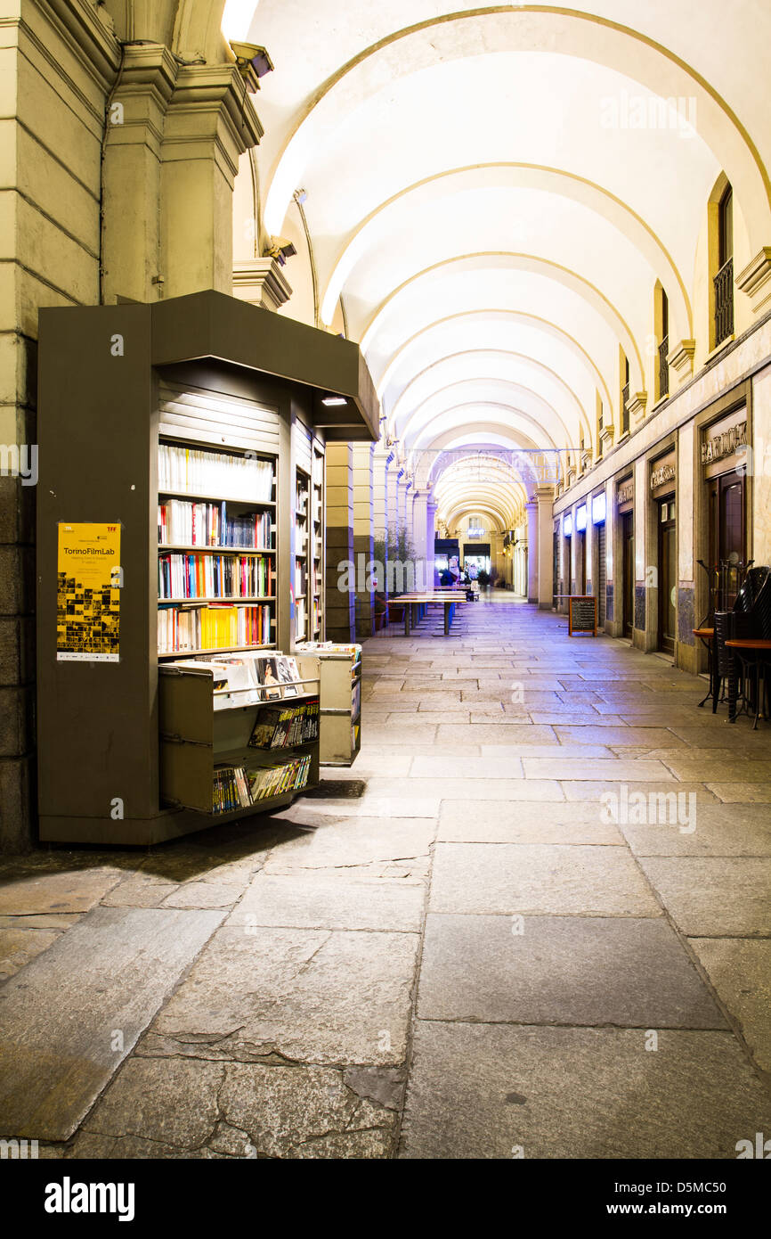 Shopping promenade hi-res stock photography and images - Alamy