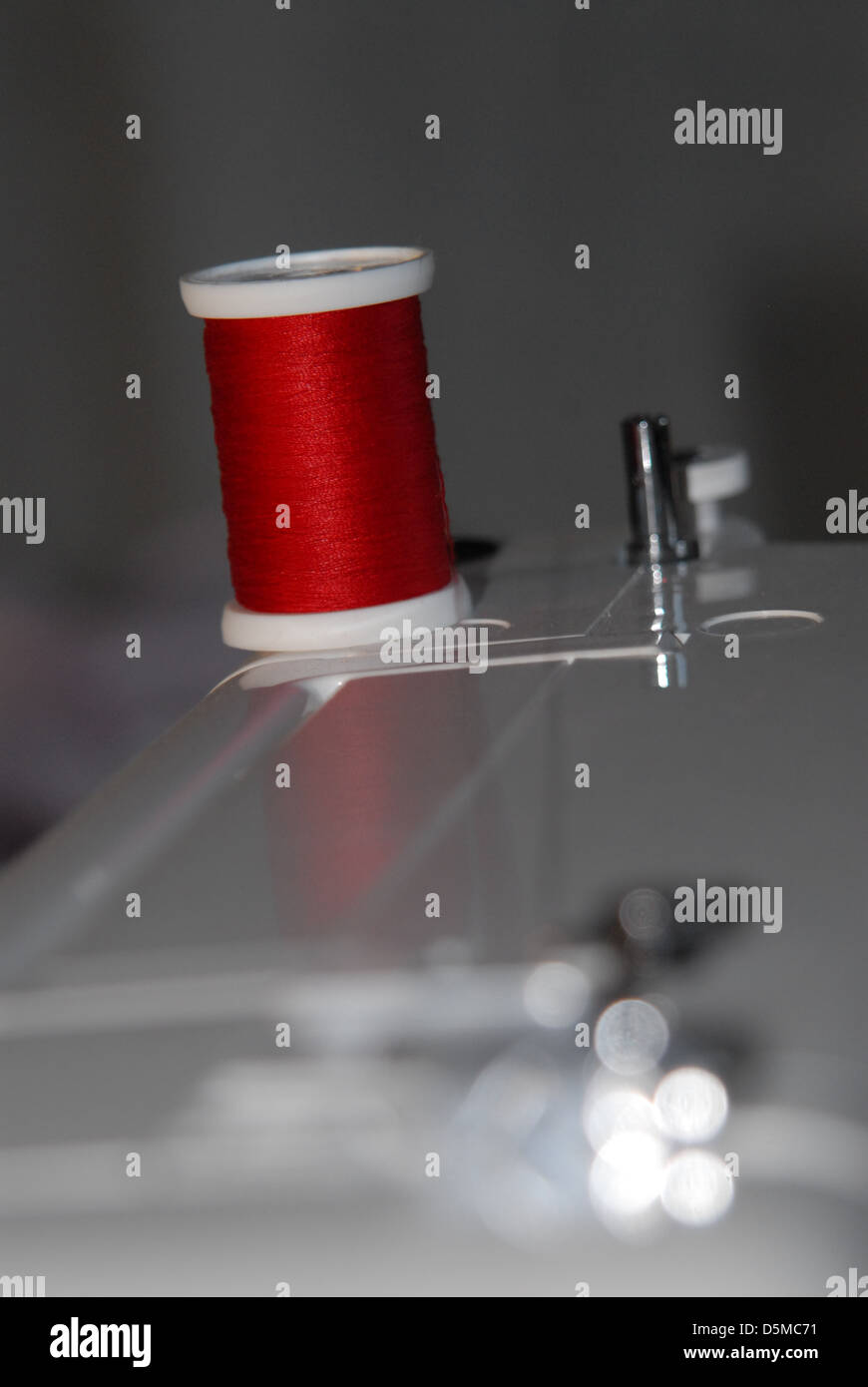 Stich thread hi-res stock photography and images - Alamy