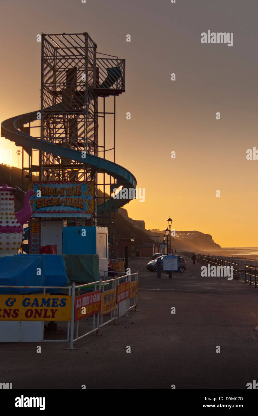Cromer sea front at dusk with helter skelter Stock Photo - Alamy