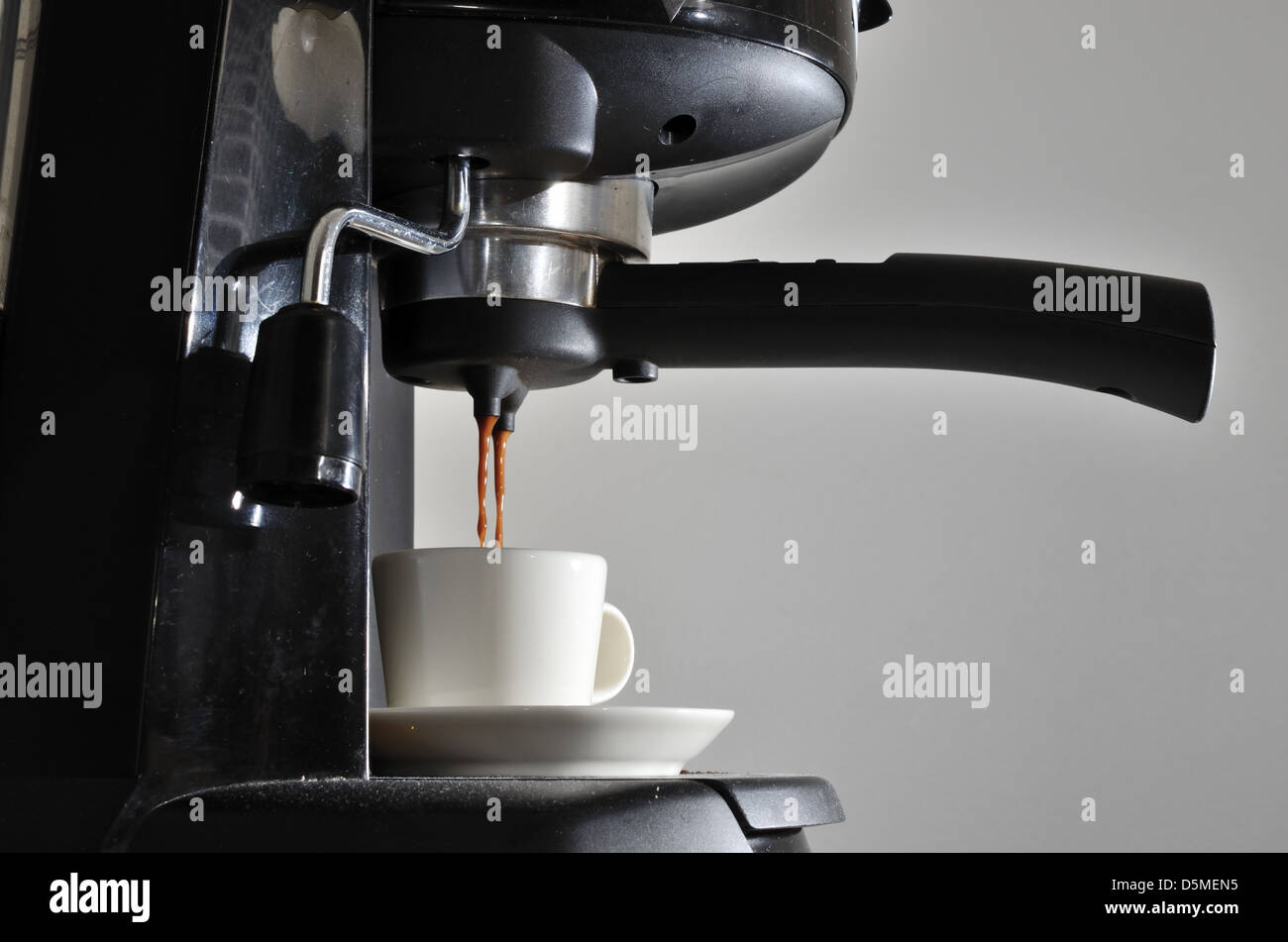 Ceramic espresso machine hi-res stock photography and images - Alamy