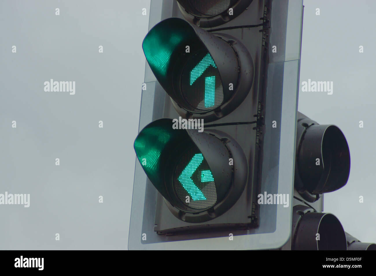 Traffic light uk hi-res stock photography and images - Alamy