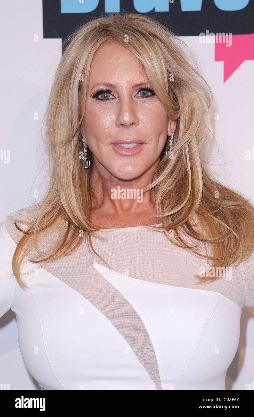 Vicki Gunvalson at arrivals for Upfront by Bravo - Part 2, Pillars 37 ...
