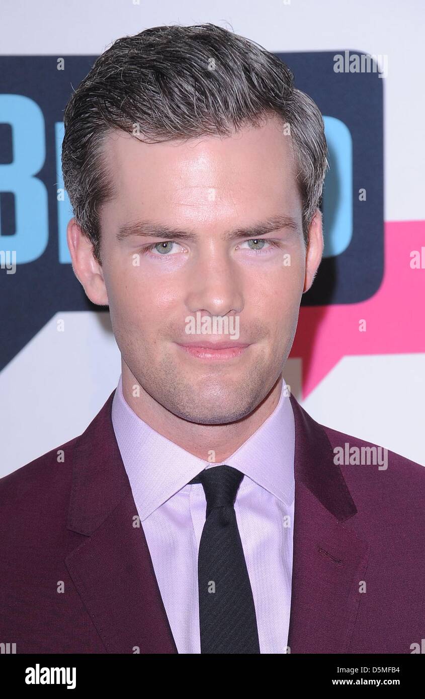 Ryan Serhant at arrivals for Upfront by Bravo - Part 2, Pillars 37 ...