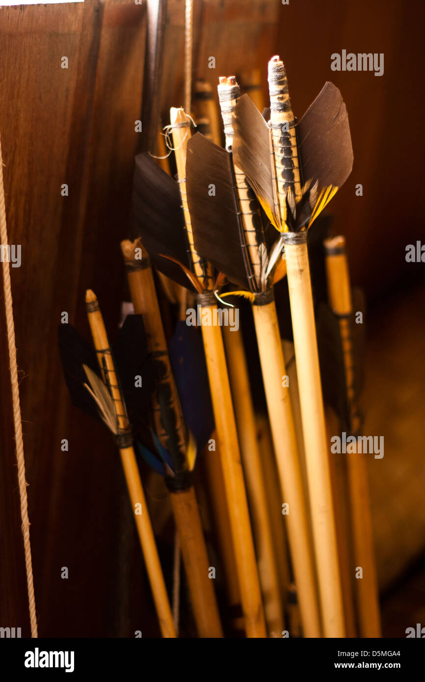 Waimiri Atroari indian local handcraft art at Novo Airão, Amazonas ...