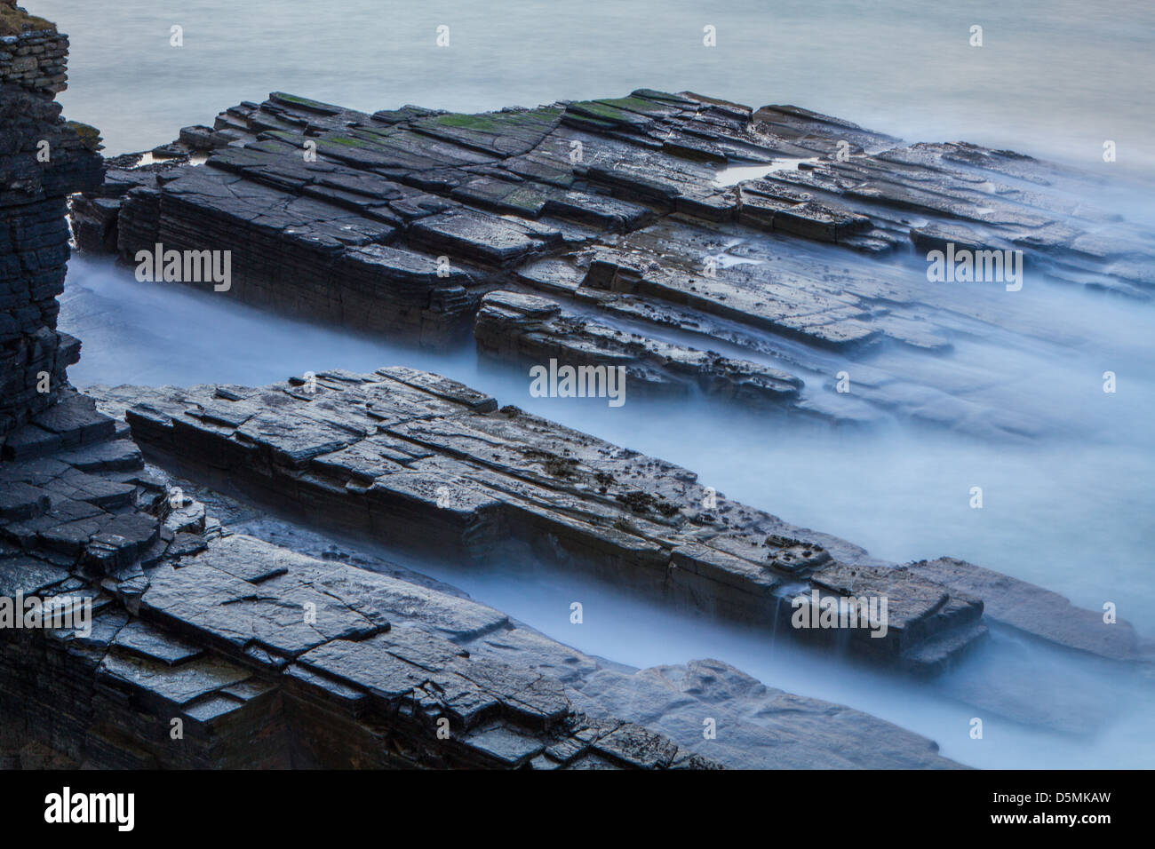 Sinclairs Bay, Caithness Stock Photo - Alamy