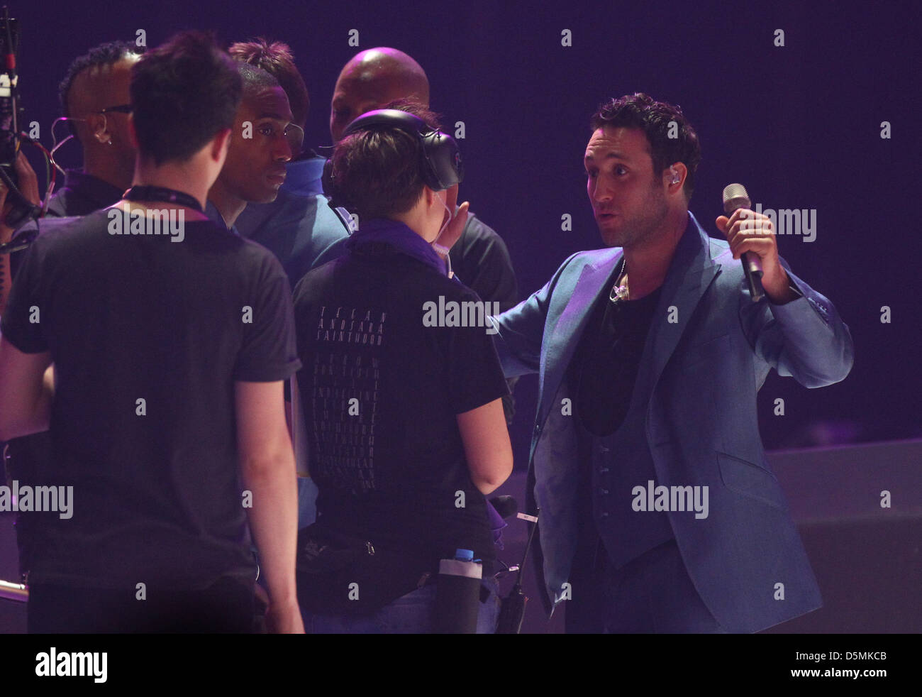 Blue rehearsing for the Eurovision Song Contest (Grand Prix Eurovision ...