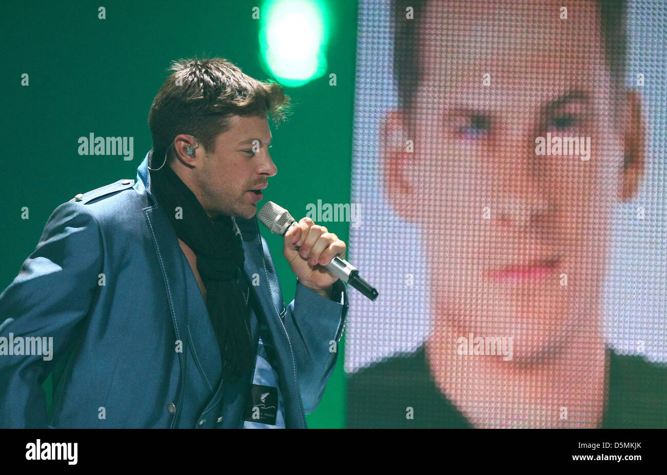 Blue rehearsing for the Eurovision Song Contest (Grand Prix Eurovision ...