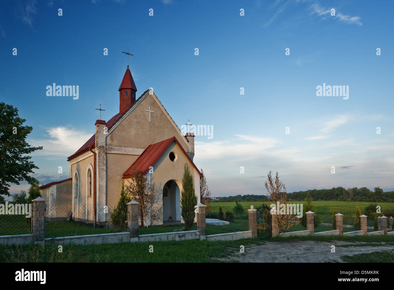 Catholic church architecture hi-res stock photography and images - Alamy