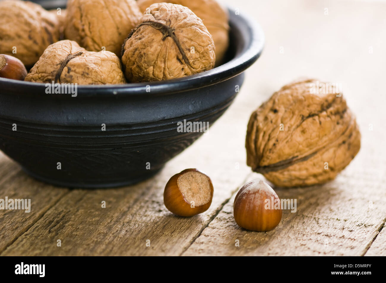 Black bowl full nuts hi-res stock photography and images - Alamy