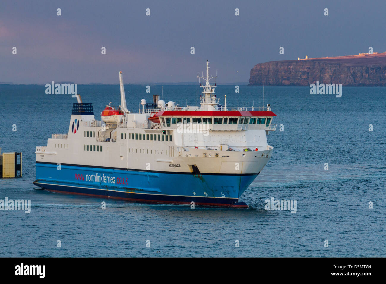 MV Hamnavoe arriving in Scrabster Stock Photo - Alamy