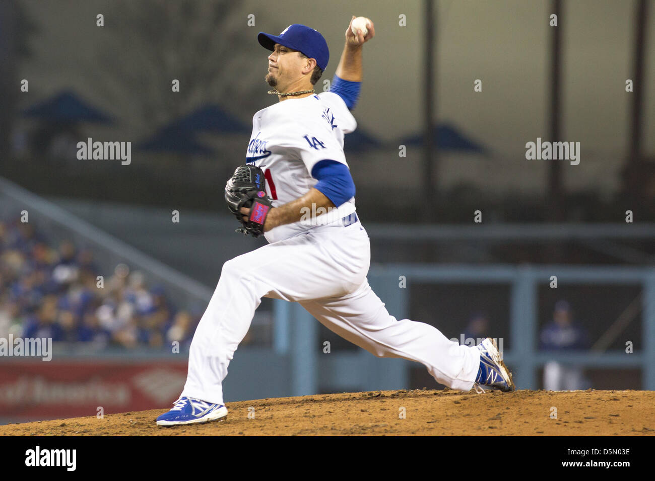 Los angeles dodgers angels mlb stadium hi-res stock photography and ...