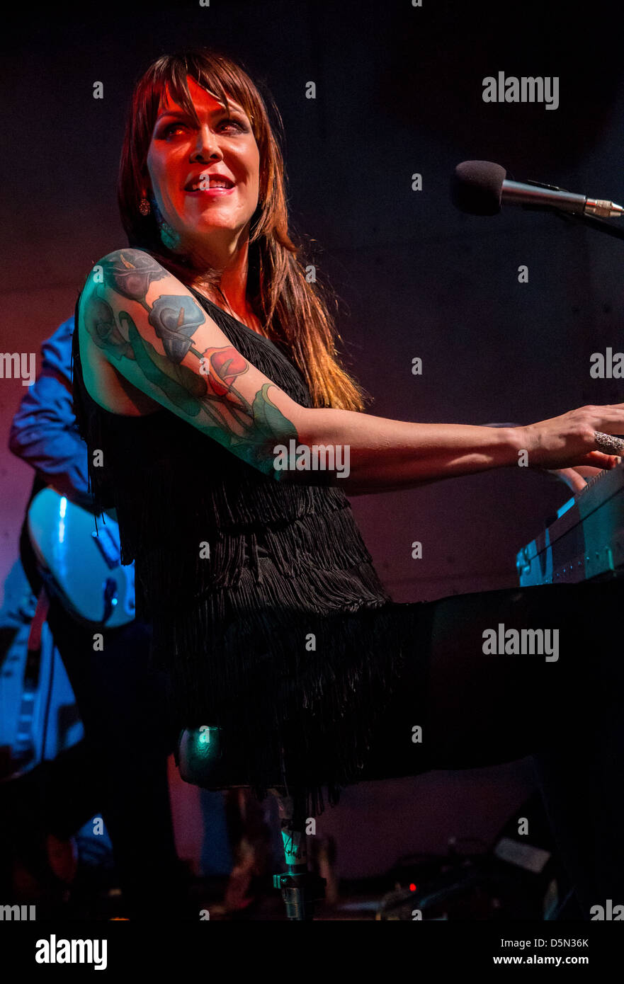 Beth hart concert hi-res stock photography and images - Alamy