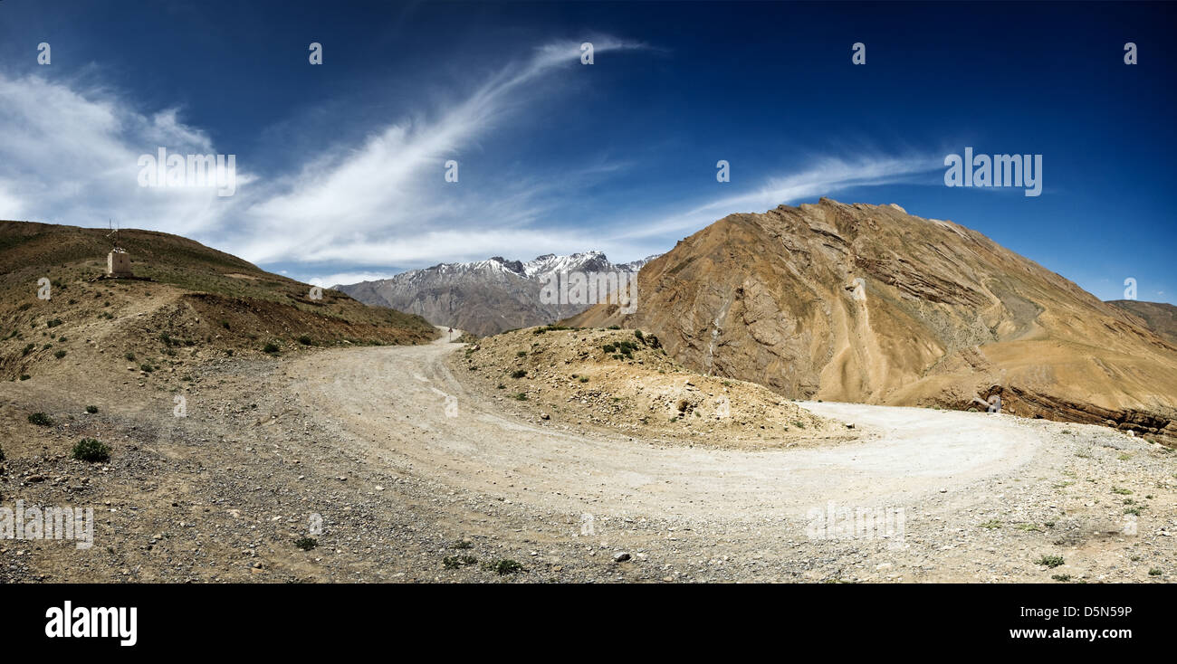 the road in himalayas mountain Stock Photo - Alamy