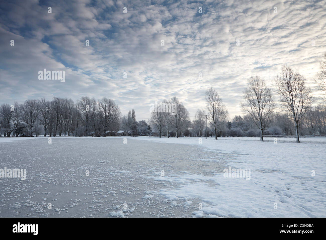Norfolk winter snow hi-res stock photography and images - Alamy