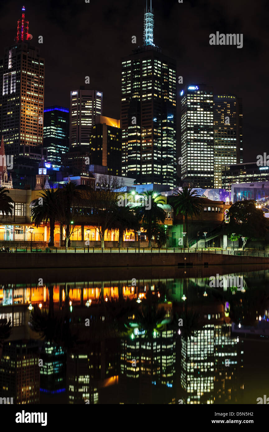 Melbourne city buildings australia hi-res stock photography and images ...
