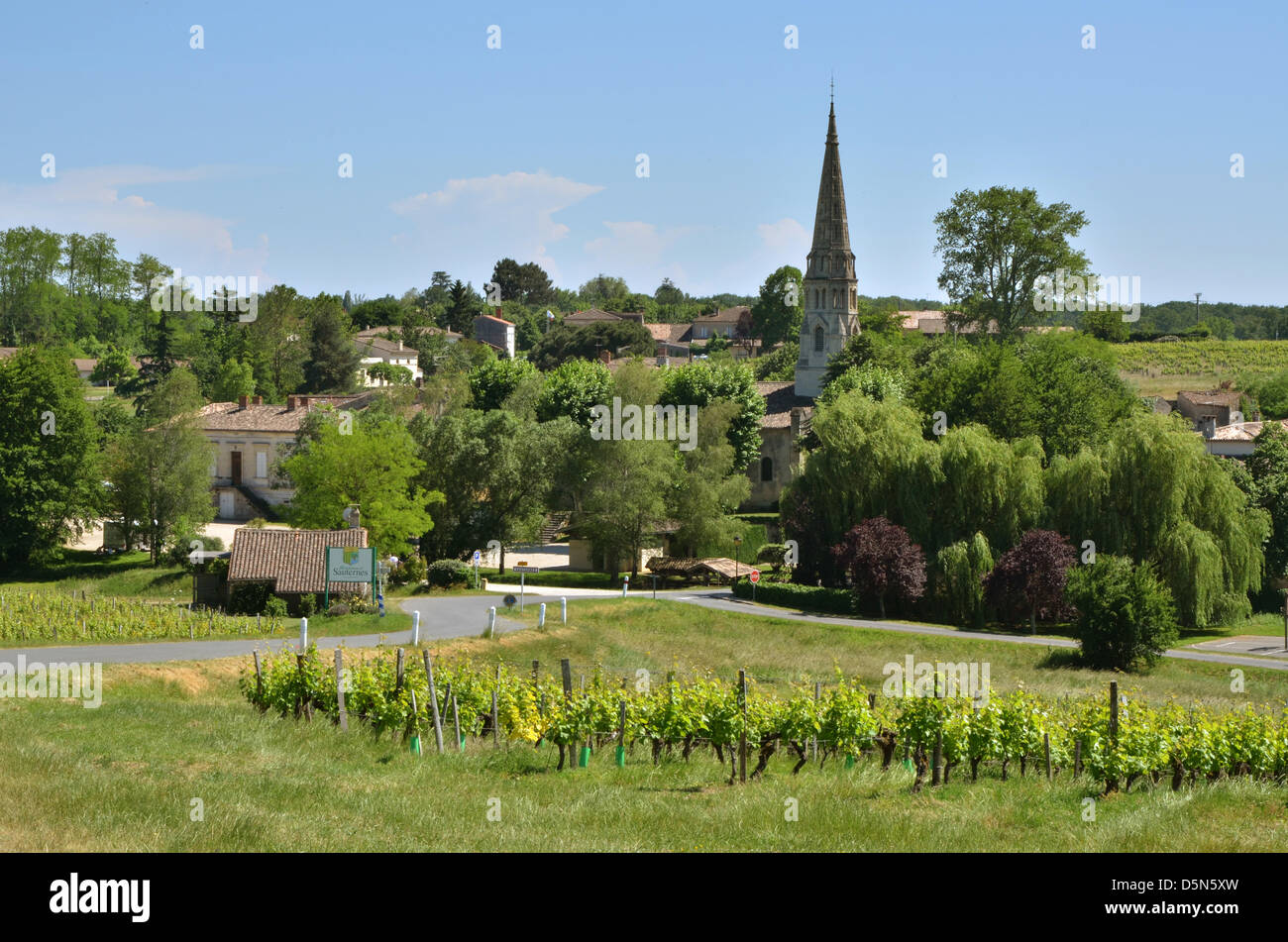 Sauternes church hi-res stock photography and images - Alamy