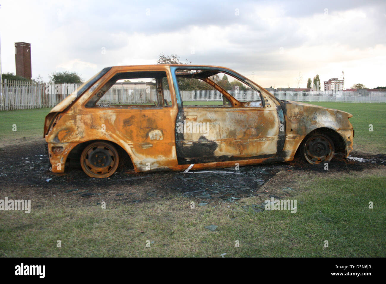 burnt out car Stock Photo - Alamy
