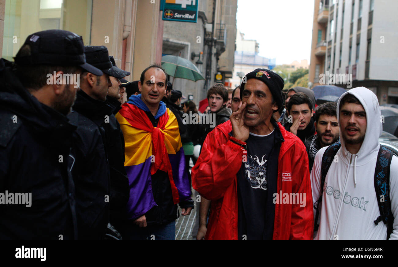 Mass day of strike hi-res stock photography and images - Alamy