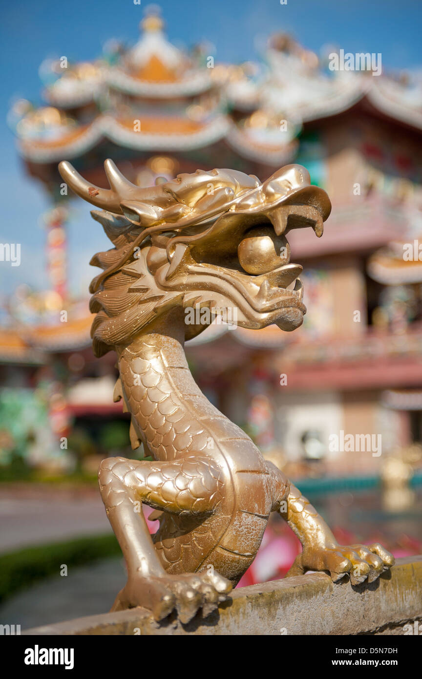 Colorful ornate Chinese temple Stock Photo - Alamy