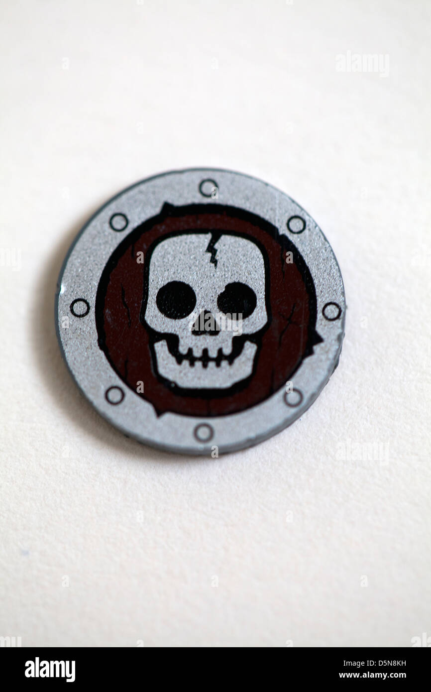 Skull motif hi-res stock photography and images - Alamy