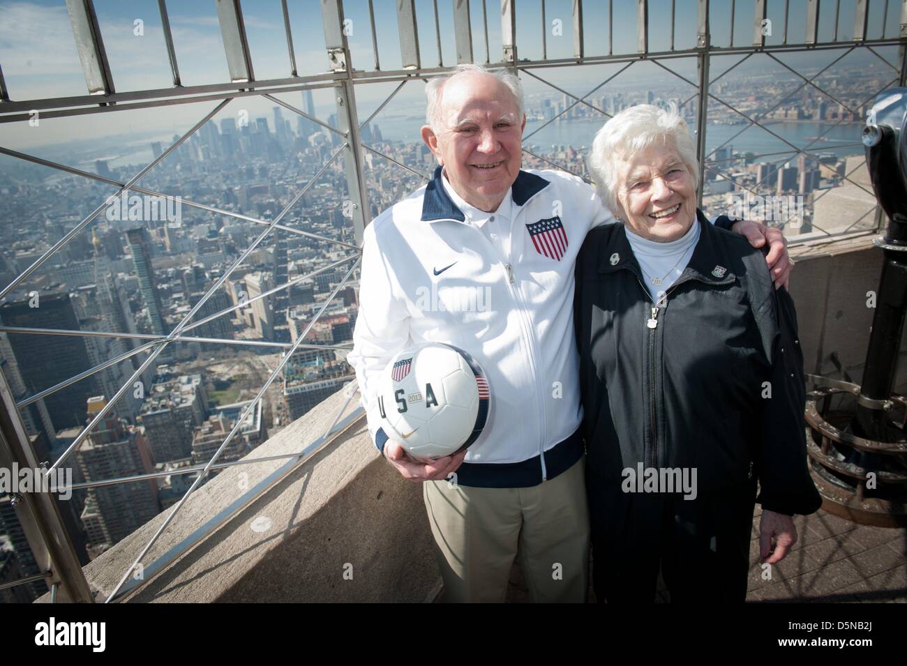New York, USA. 5th April 2013. Former U.S. Men's National Team player ...