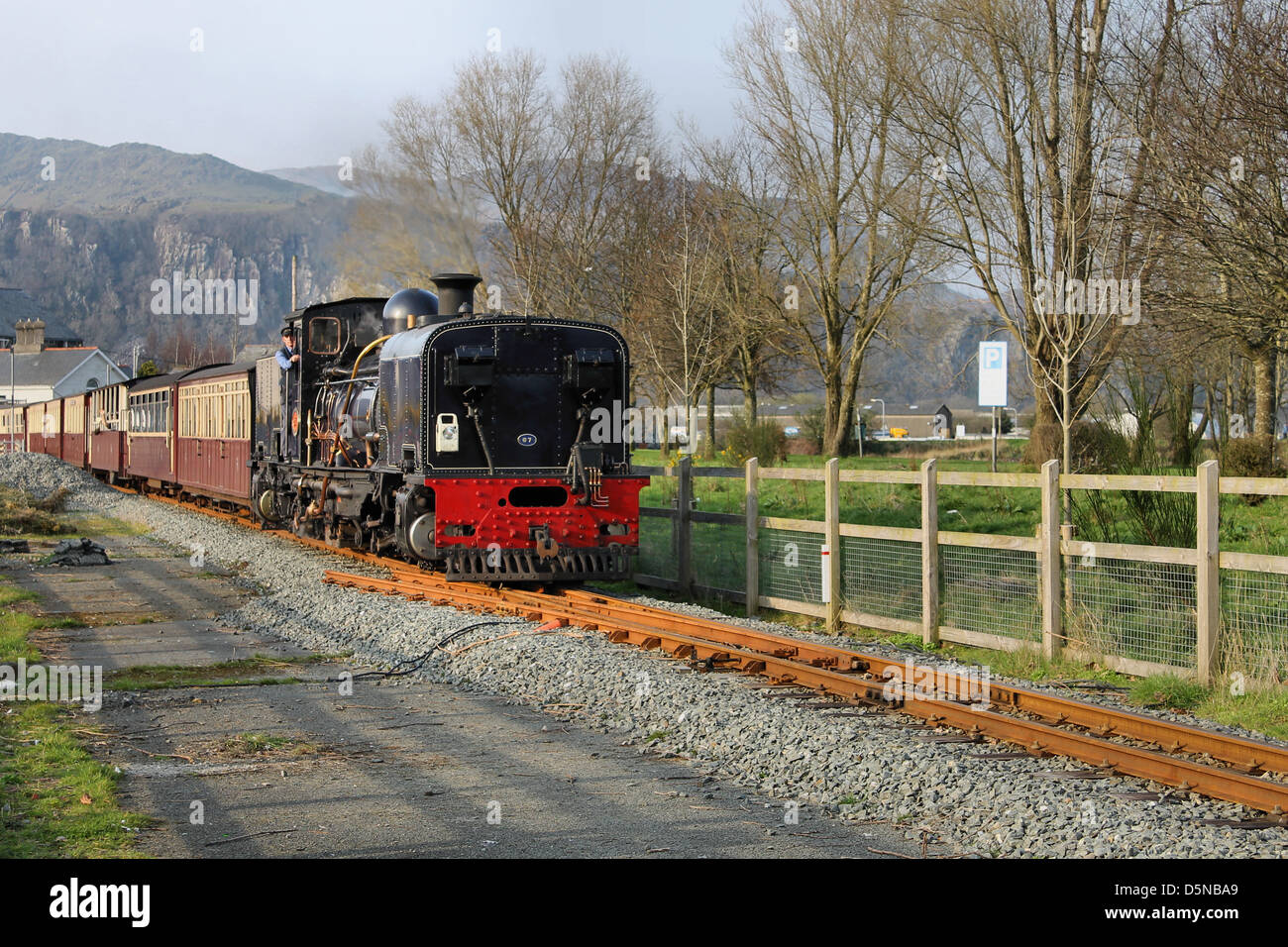 Steam coming from engine hi-res stock photography and images - Alamy