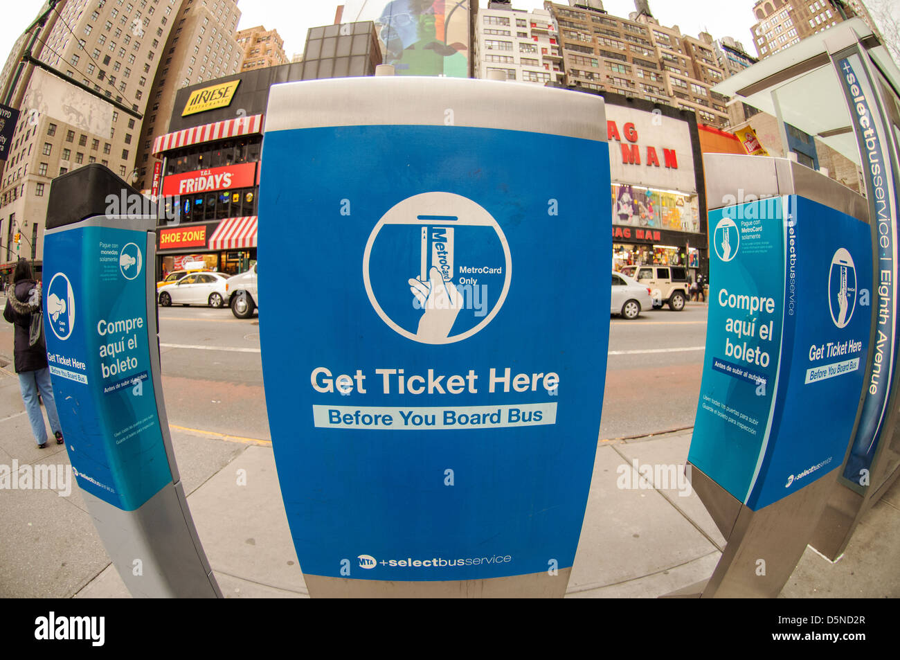 Select bus service new york city hi-res stock photography and images ...