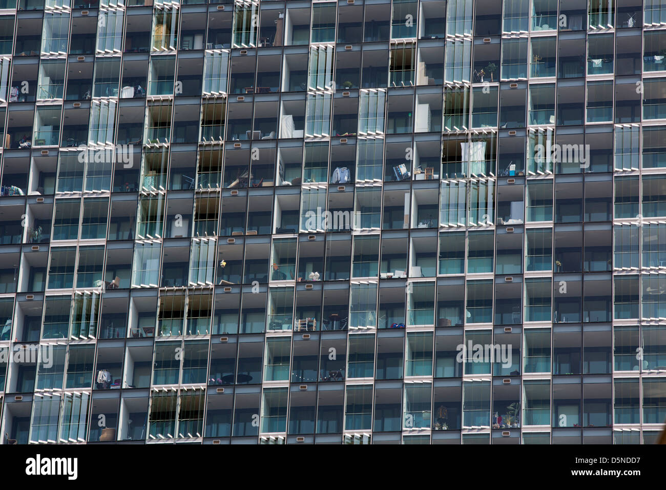 Traditional modern windows and structures hi-res stock photography and ...