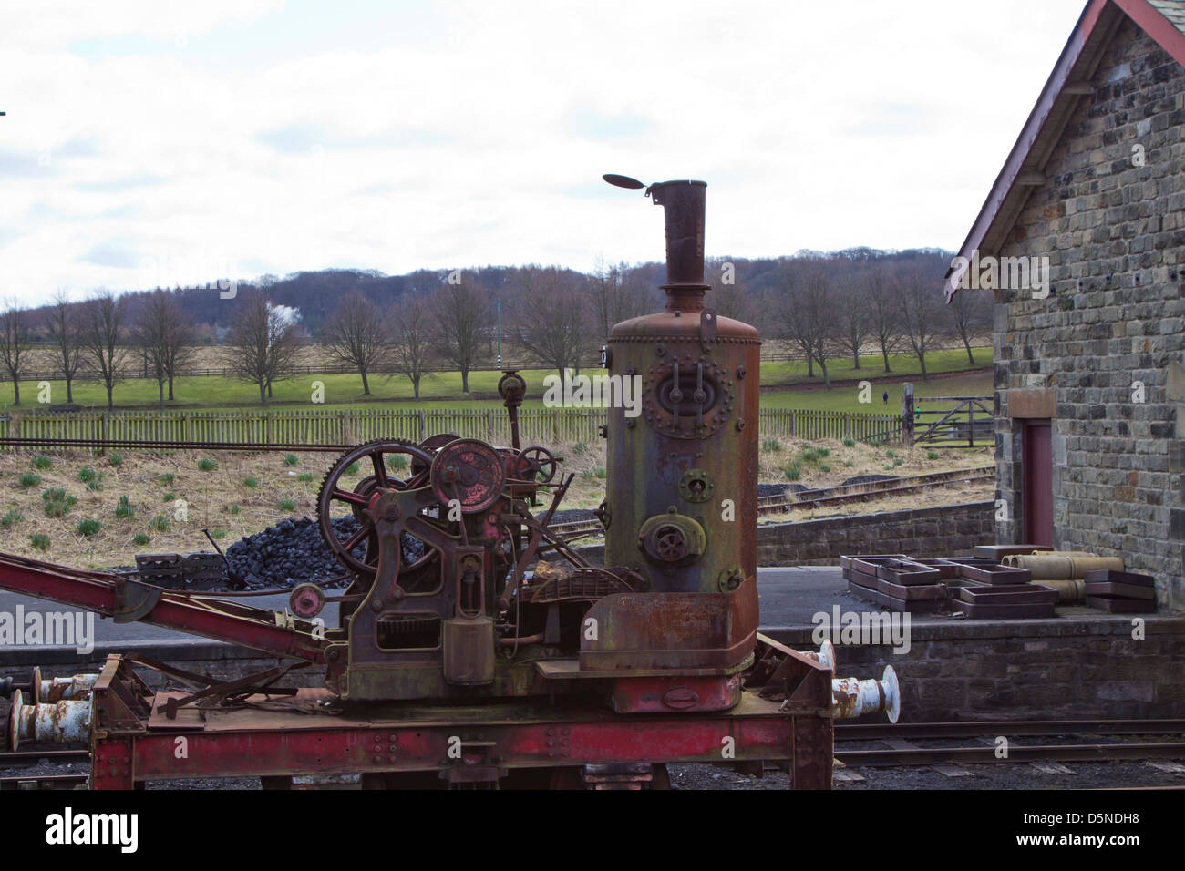 Crane engine hi-res stock photography and images - Alamy