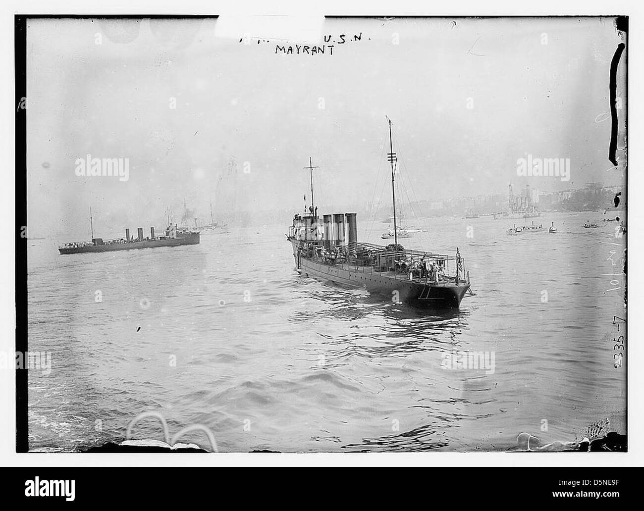 The U.S.S. Mayrant (DD-31) was a Paulding-class torpedo boat destroyer ...