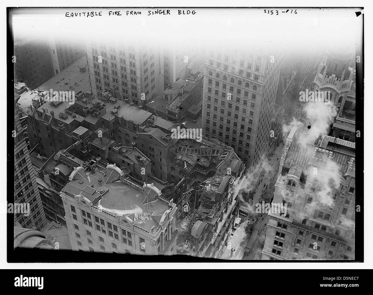 Equitable fire from Singer Bldg. (LOC Stock Photo - Alamy