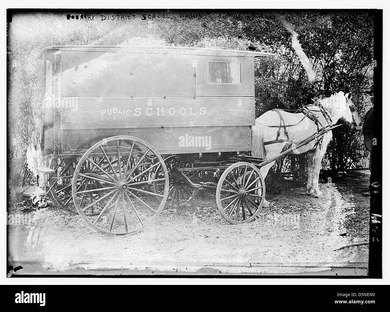 Vintage school bus Black and White Stock Photos & Images - Alamy