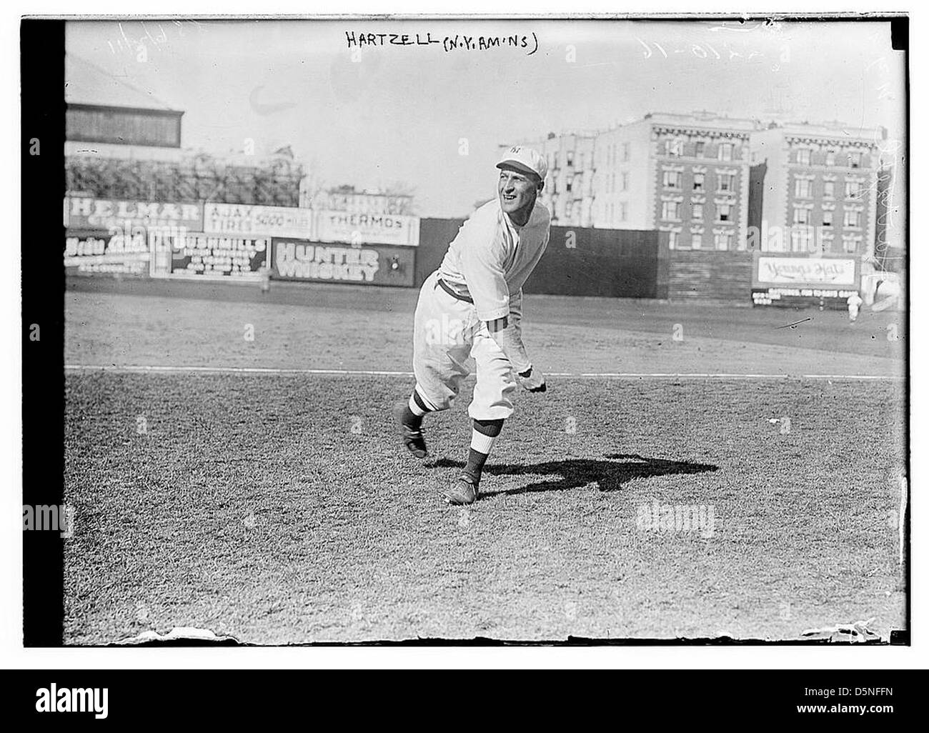 Baseball player 1910s hi-res stock photography and images - Alamy
