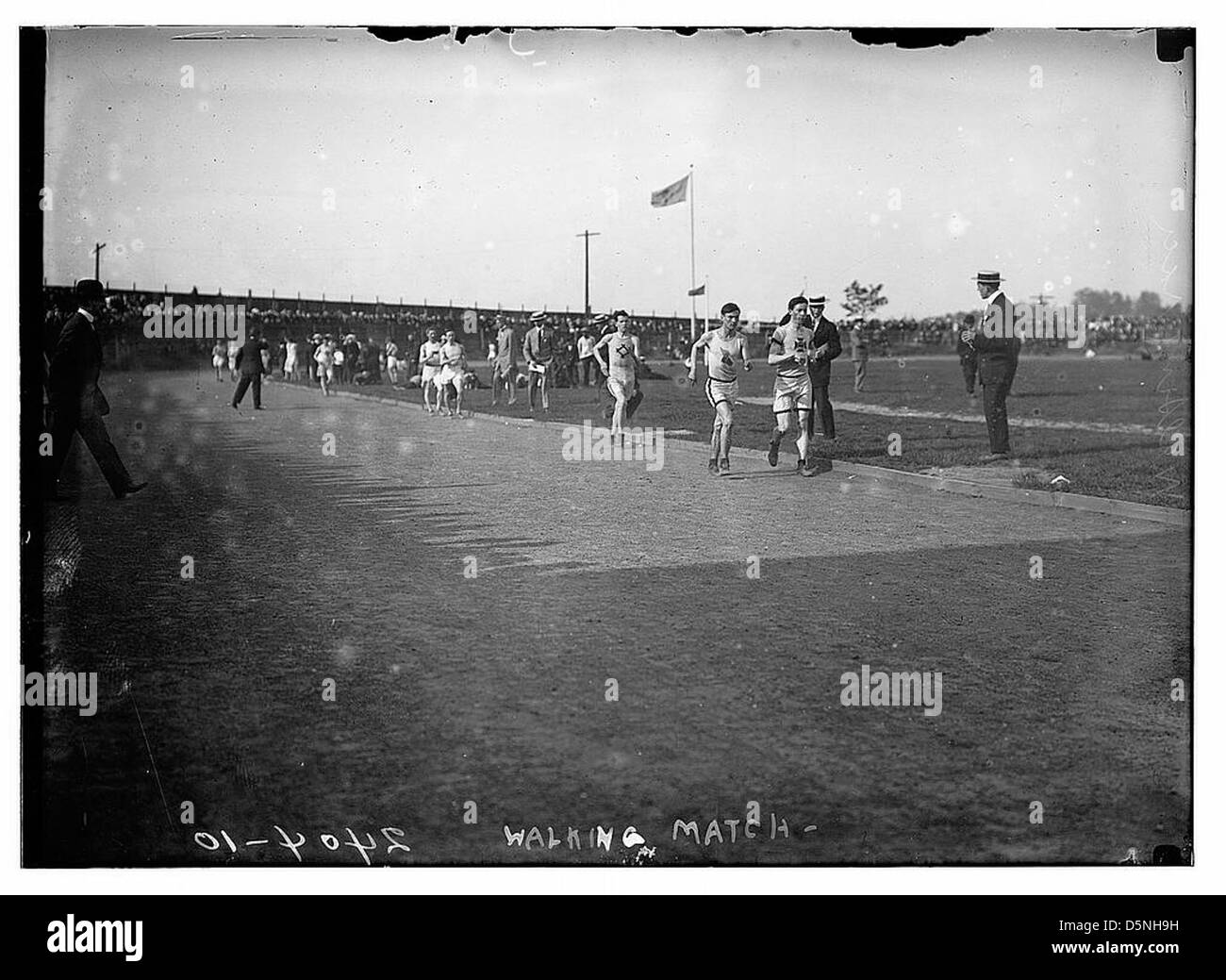 Walking race track Black and White Stock Photos & Images - Alamy