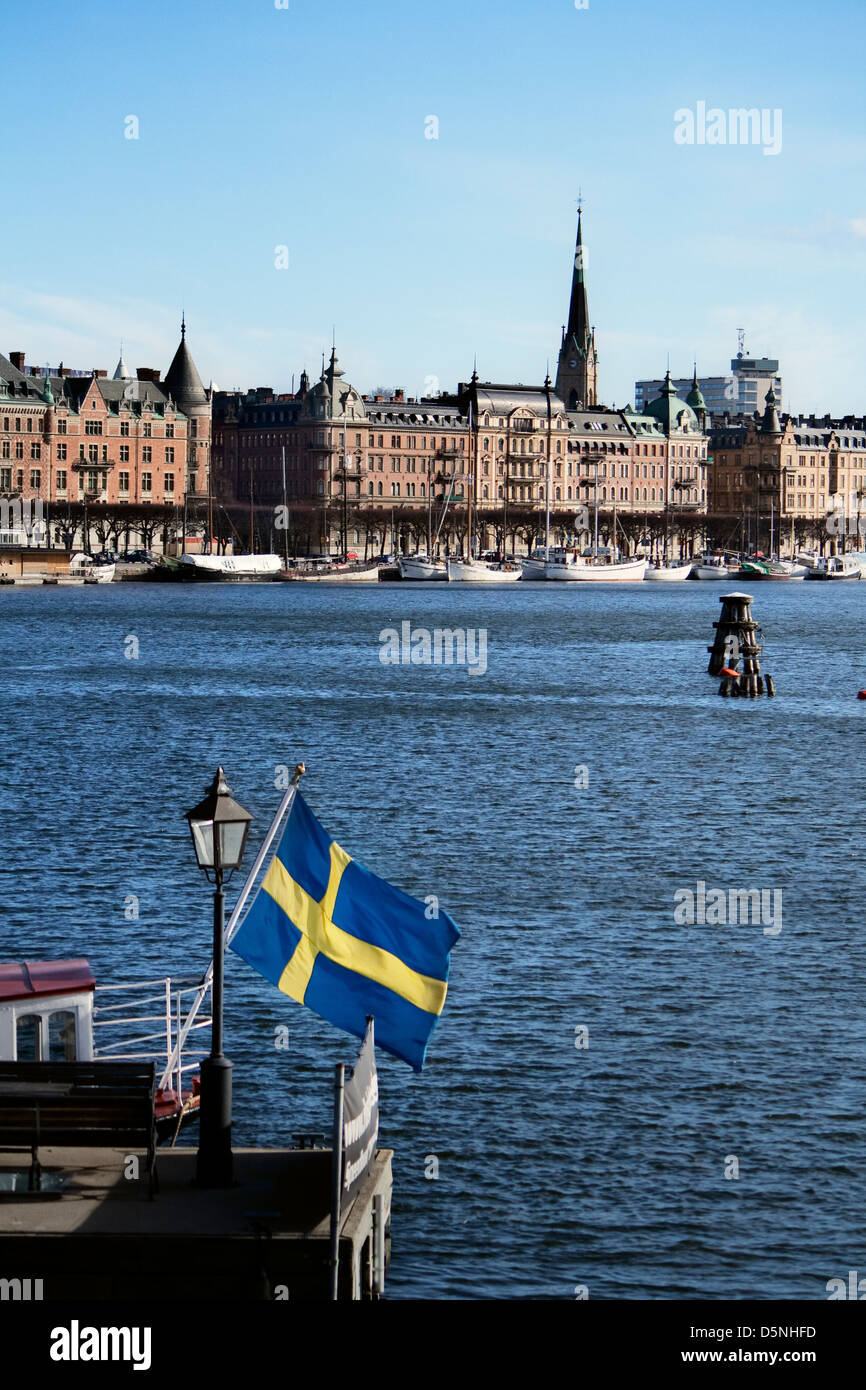 Swedish ship flag hi-res stock photography and images - Alamy
