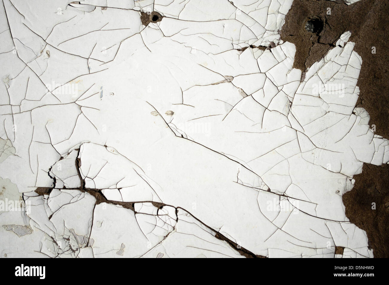Peeling white paint hi-res stock photography and images - Alamy