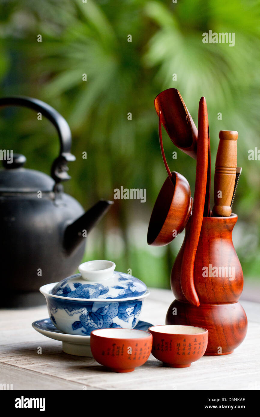 Chinese tea-set on a wooden table Stock Photo - Alamy
