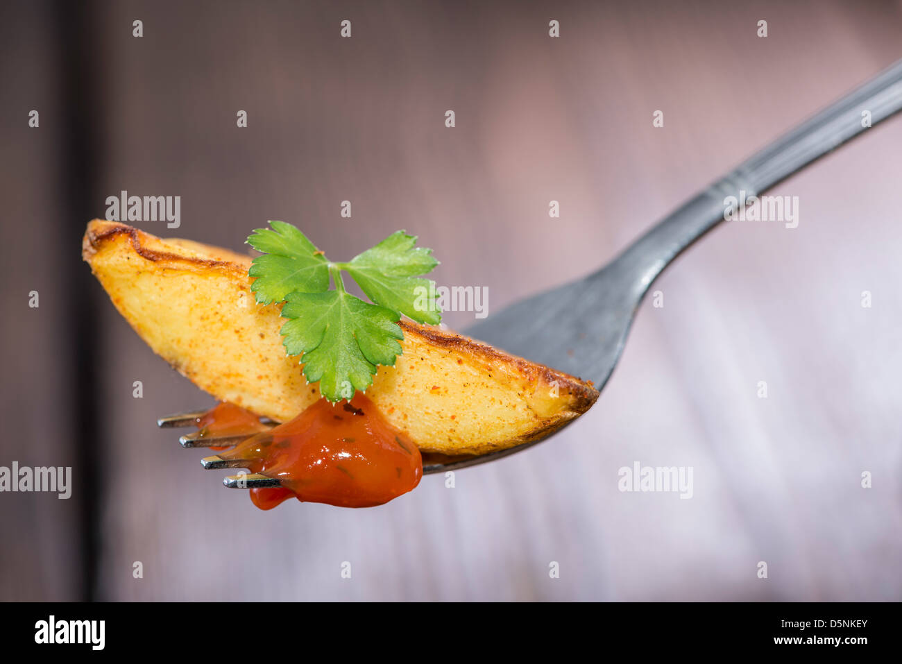 One potato chip hi-res stock photography and images - Alamy