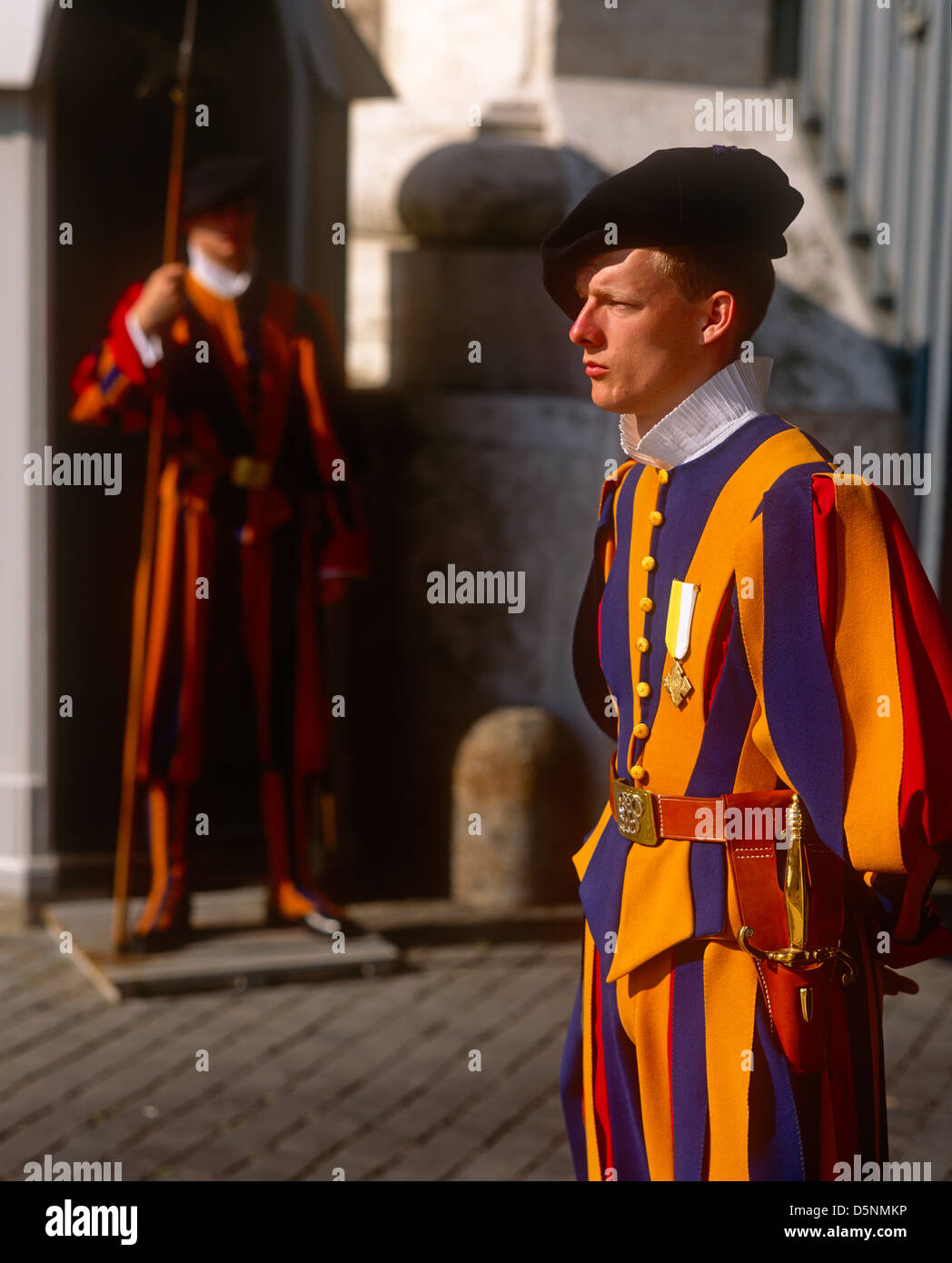 The swiss guards hi-res stock photography and images - Alamy