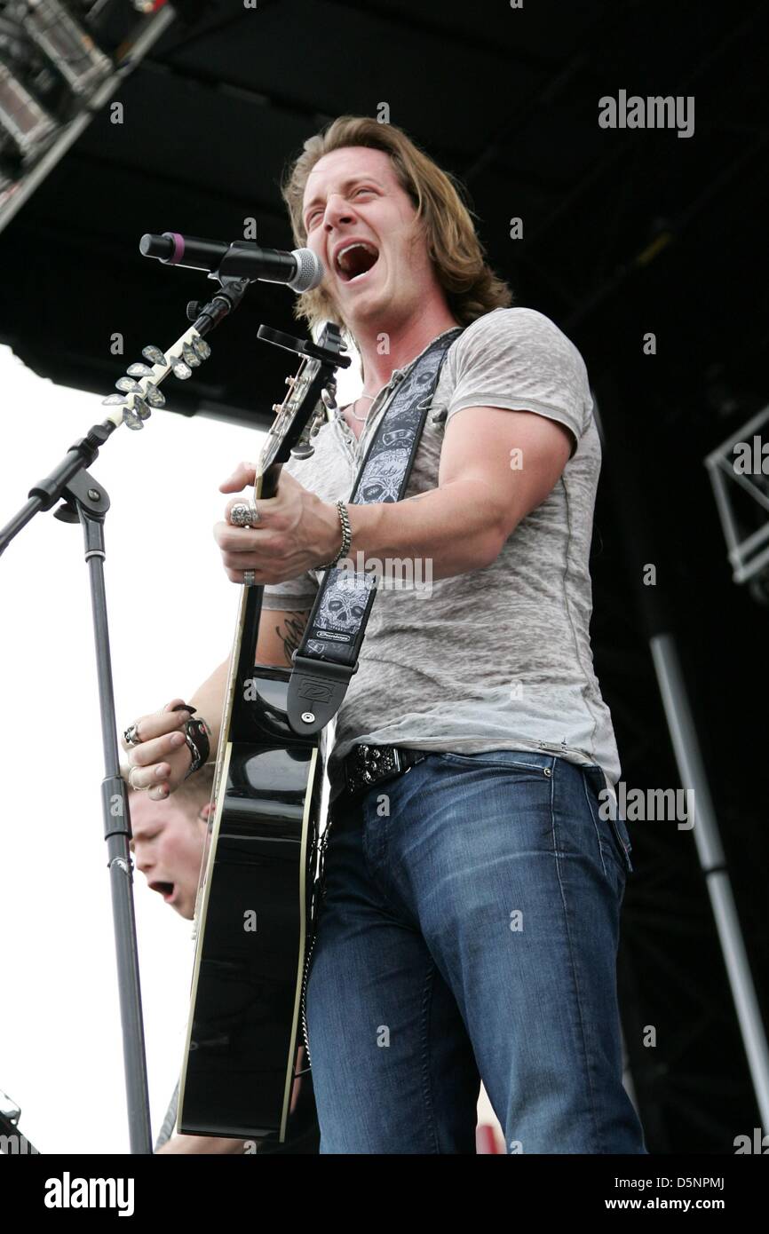 Florida georgia line concert hi-res stock photography and images - Alamy