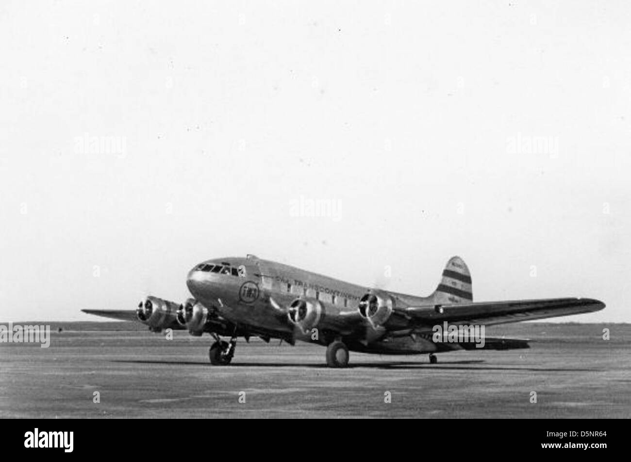 The Boeing 307 Stratoliner was a revolutionary aircraft, being the ...