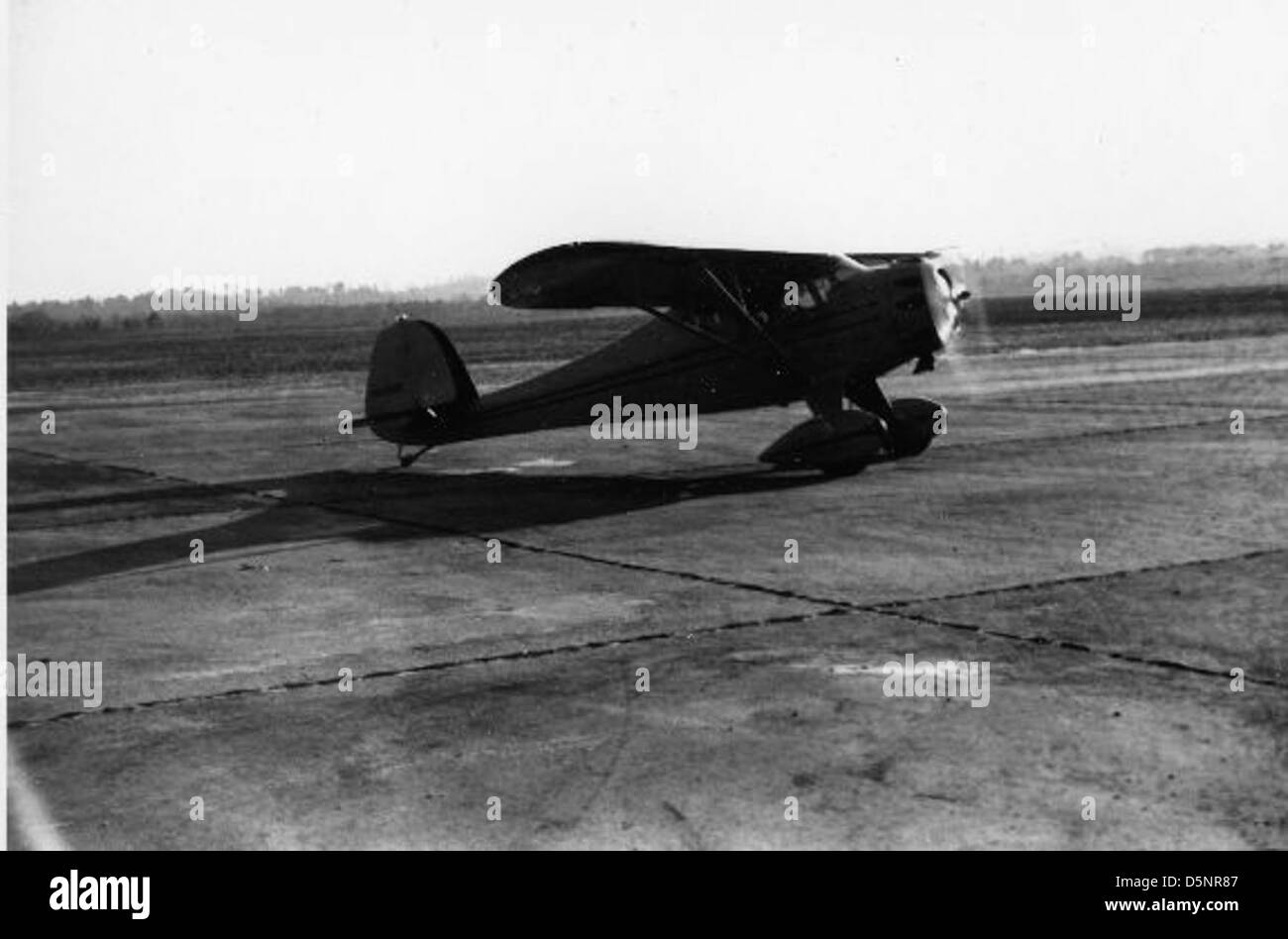 General aviation single Black and White Stock Photos & Images - Alamy