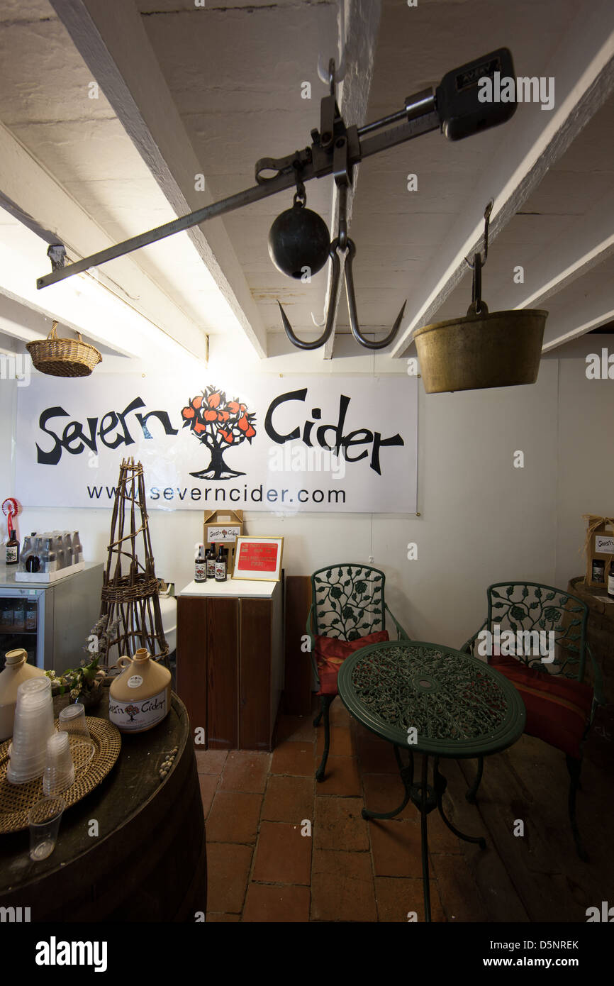 All phases of cider production in the south west UK Stock Photo - Alamy