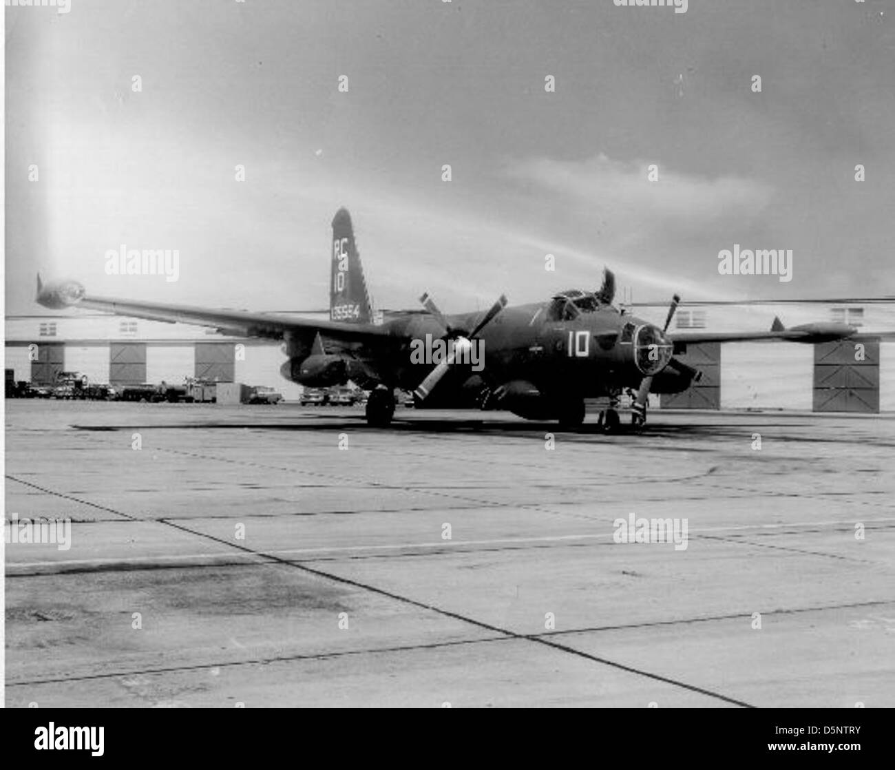 P2v 7 Black and White Stock Photos & Images - Alamy