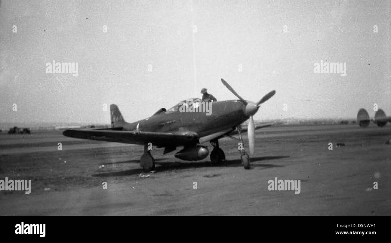Bell p 39f airacobra hi-res stock photography and images - Alamy